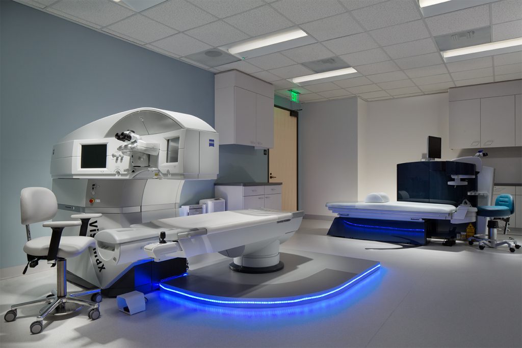 Laser Eye Center Los Angeles Uses VisuMax Laser and the Wavelight EX500 ...